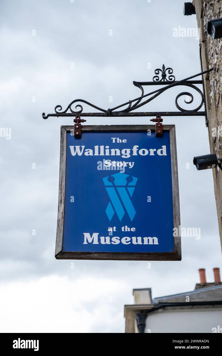 The wallingford story at the museum sign hi-res stock photography and ...