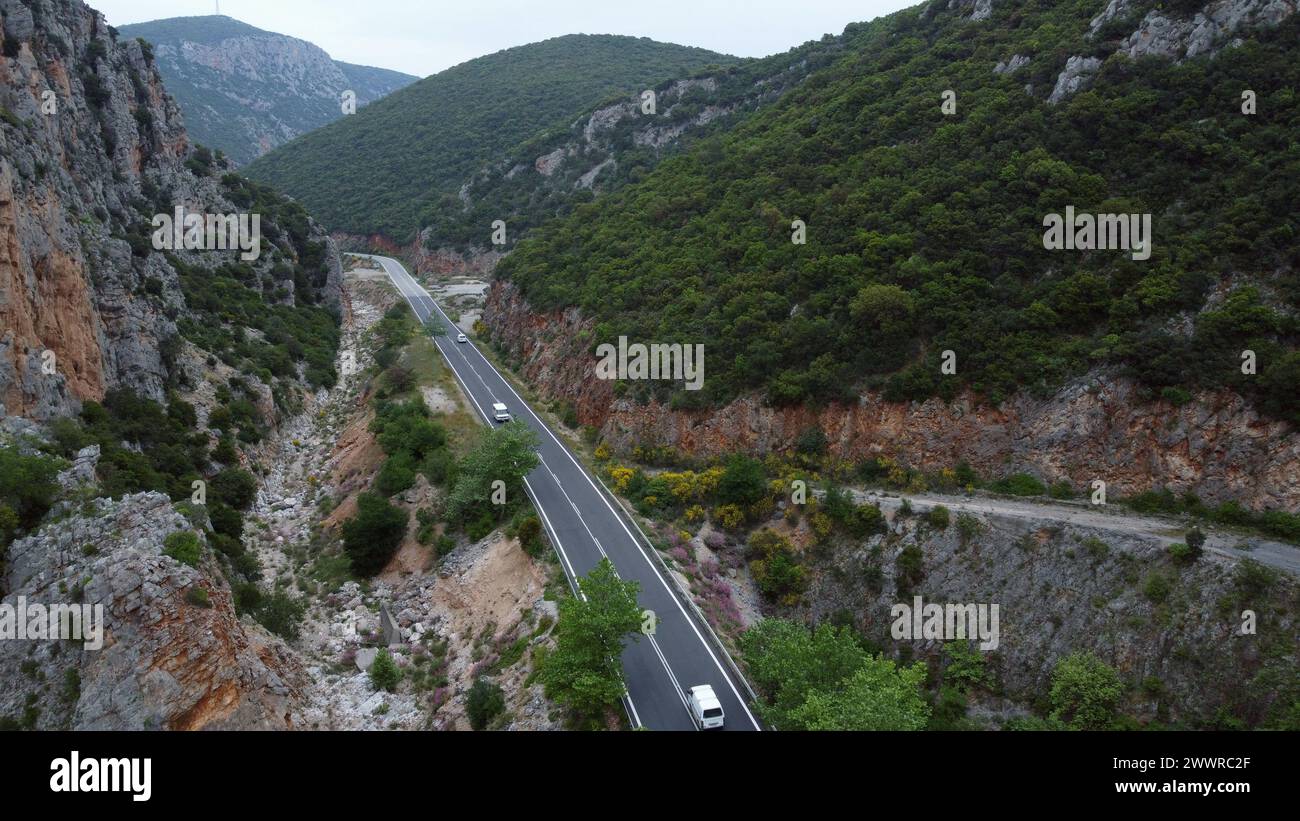 Aerial view road through rocky hi-res stock photography and images - Alamy