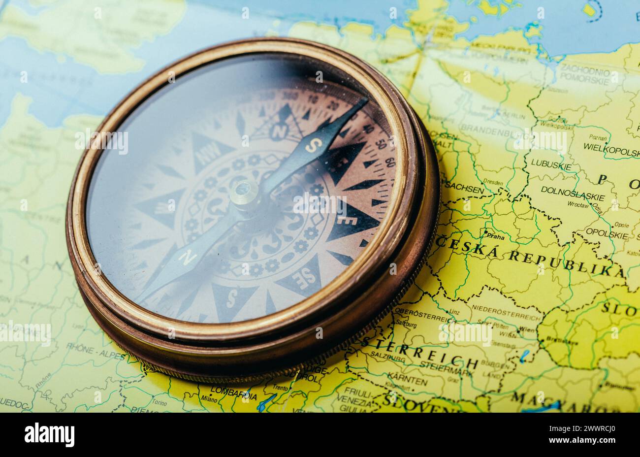 Geo magnetic hi-res stock photography and images - Alamy
