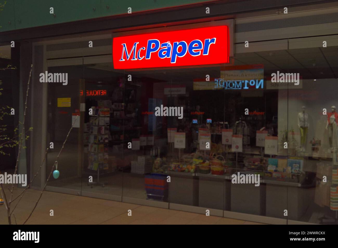 Marktfuhrer hi-res stock photography and images - Alamy