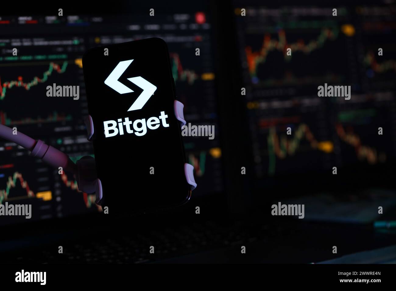 Bitget hi-res stock photography and images - Alamy