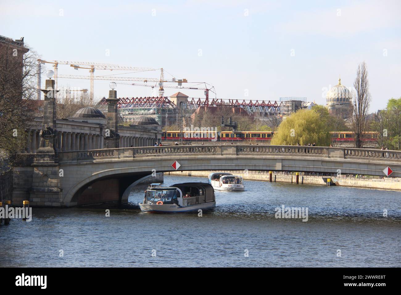 Waterway exploration hi-res stock photography and images - Alamy