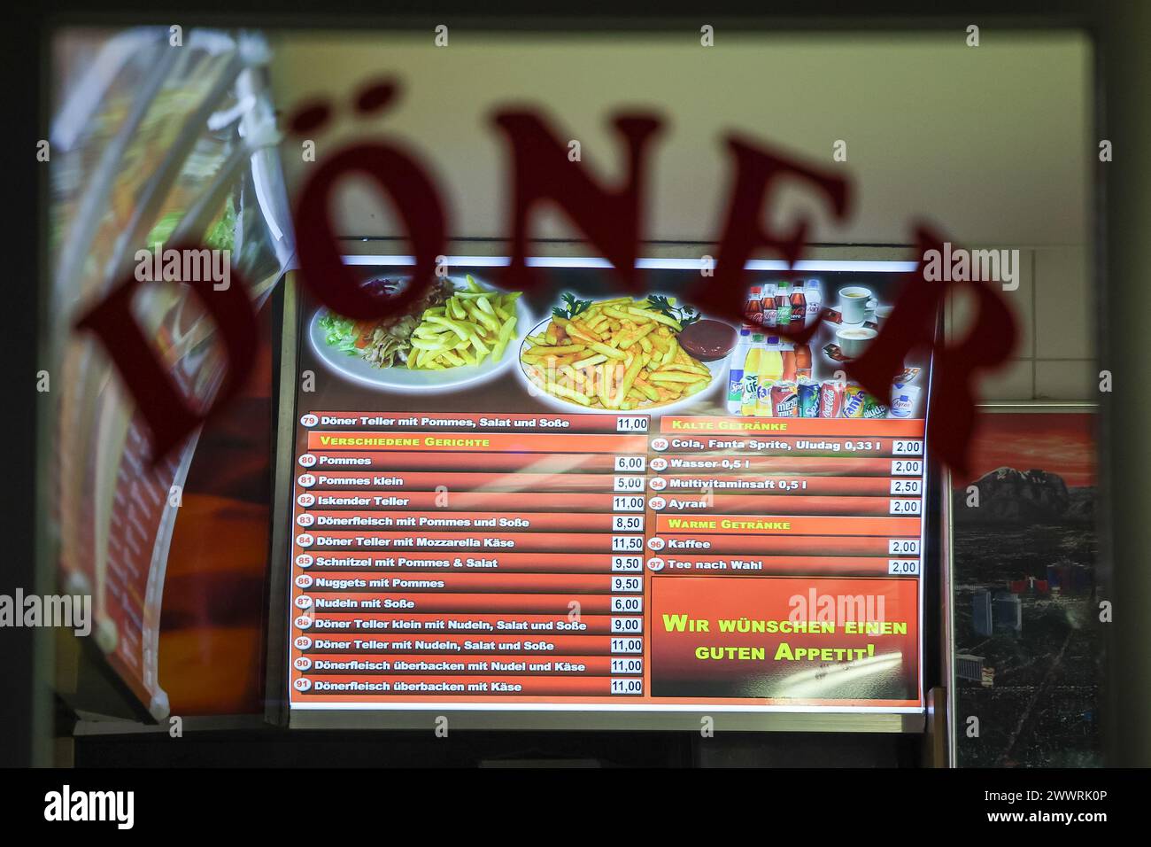 Bad Bibra, Germany. 25th Mar, 2024. The Antalya Bistro & Cafe lights up ...