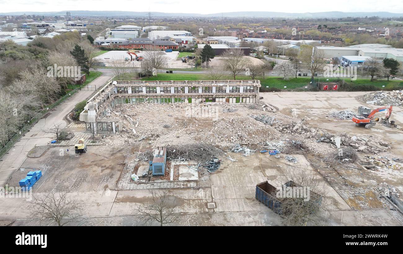 Aerial view of a destroyed building in a city center Stock Photo - Alamy