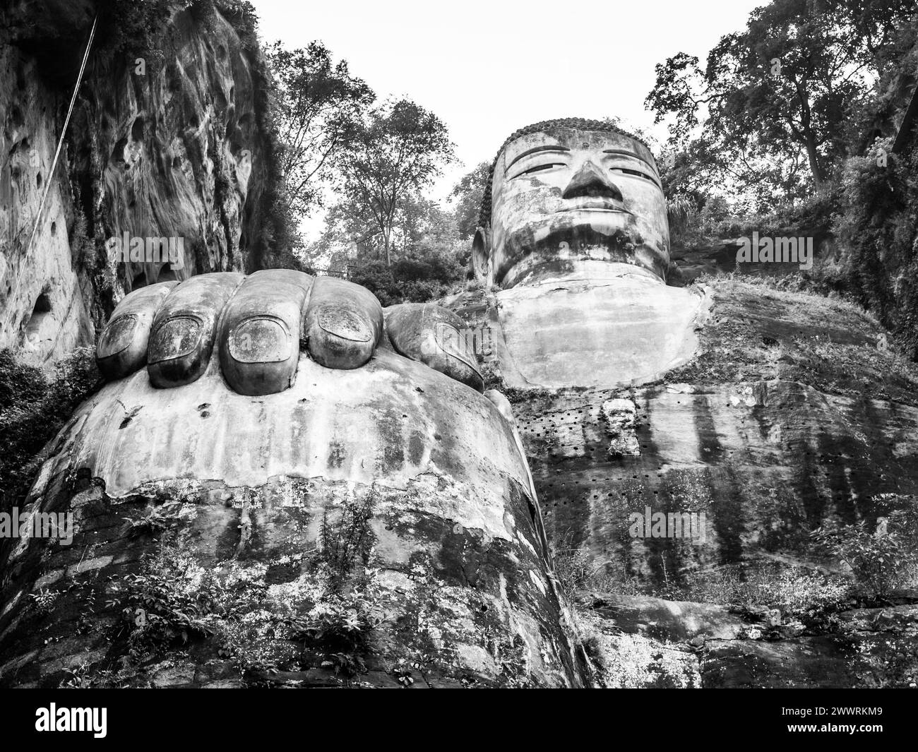 Leshan Giant Buddha, Dafo, UNESCO World Heritage site, Le Shan City ...