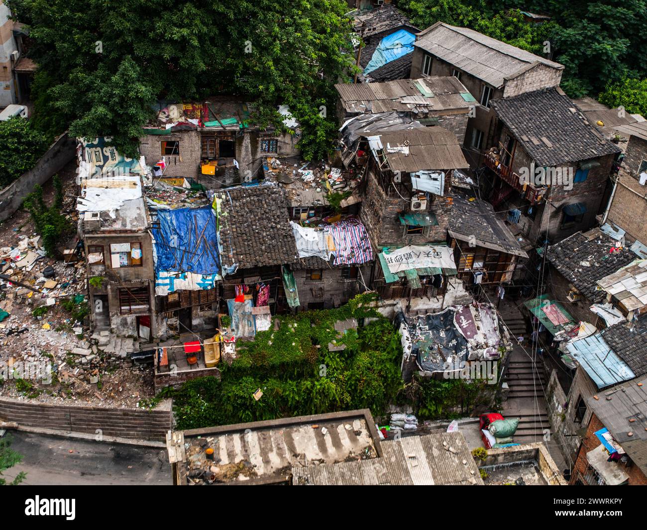 Chinese slum in Chongqing city (Chongqing, China Stock Photo - Alamy