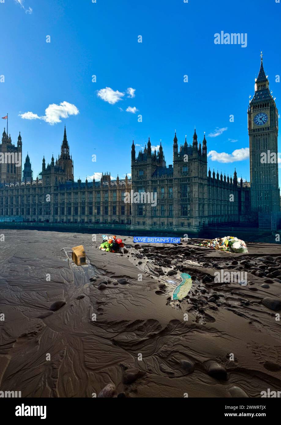 Climate change. Pollution. River Thames at Westminster, London close to ...
