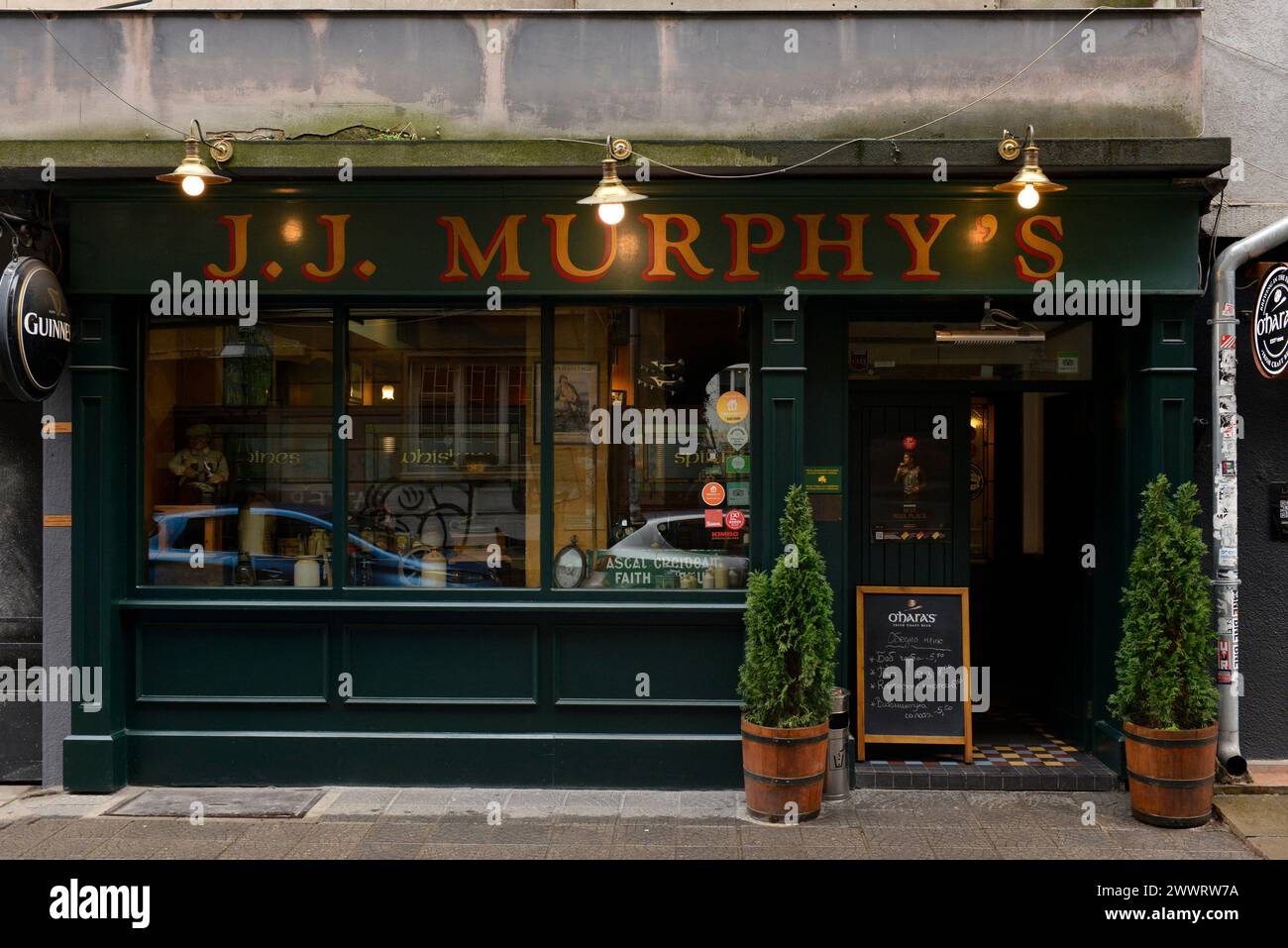J j murphys irish bar hi-res stock photography and images - Alamy
