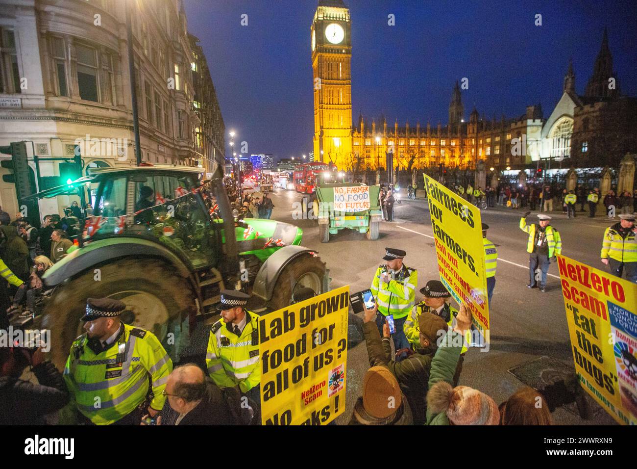 London, England, UK. 25th Mar, 2024. British farmers stage tractor ...