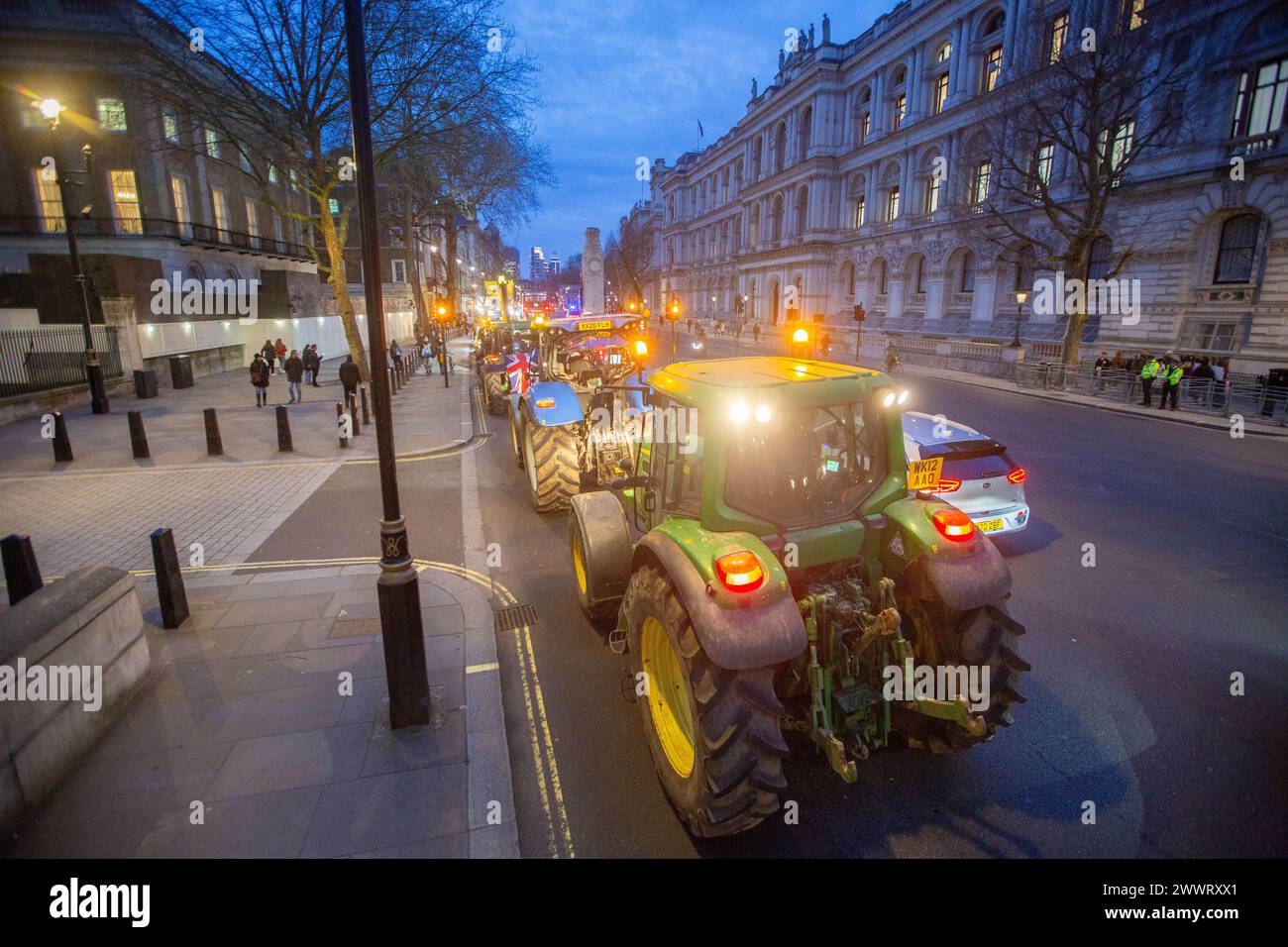 London, England, UK. 25th Mar, 2024. British farmers stage tractor ...