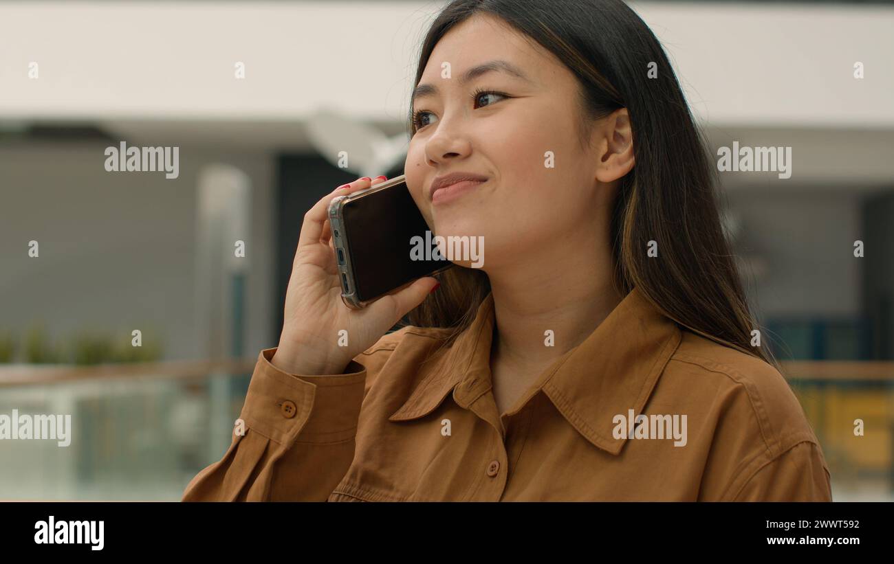 Asian businesswoman smiling chinese japanese girl business female ...