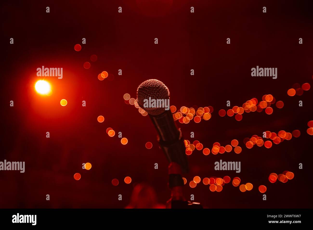 Empty stage standup performance mic hi-res stock photography and images ...