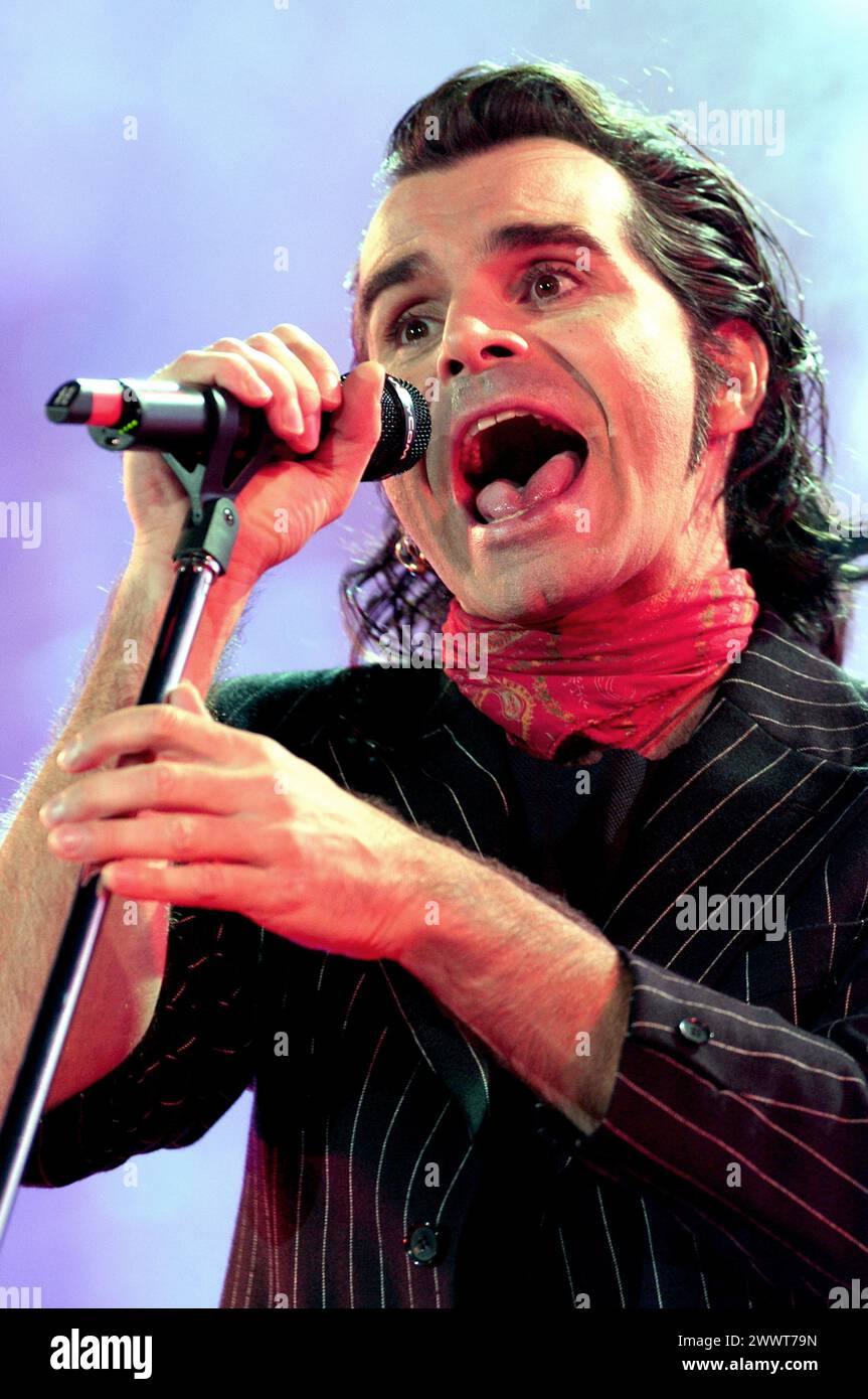 Verona Italy 18/09/2004: Piero Pelù, Italian singer,during the ...