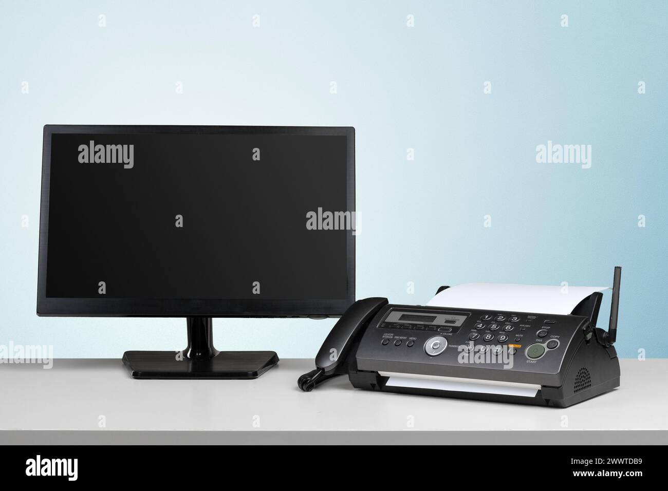 Fax symbol hi-res stock photography and images - Alamy