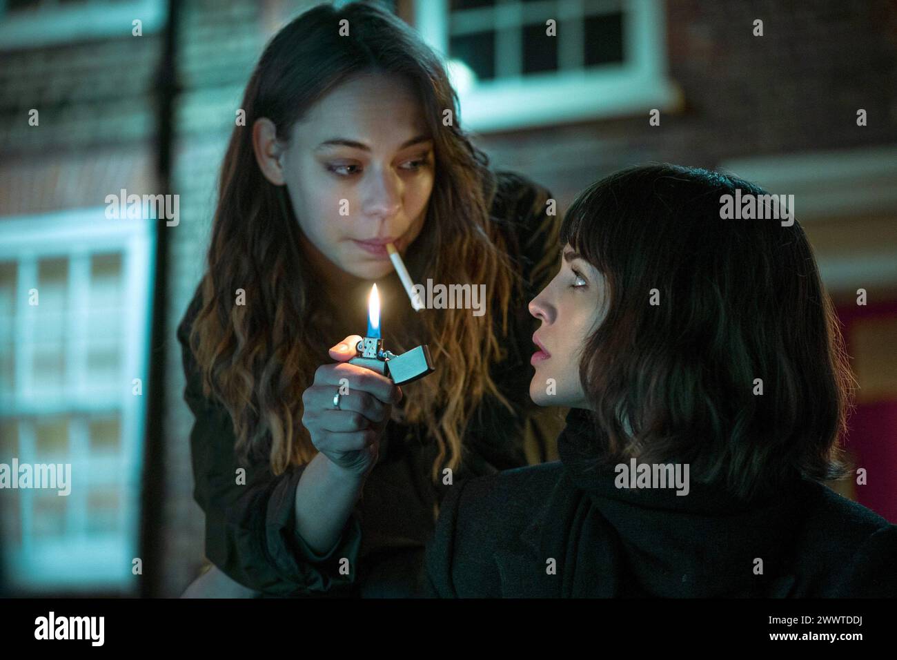 3 BODY PROBLEM, (aka THREE BODY PROBLEM), from left: Marlo Kelly, Eiza Gonzalez, (Season 1, ep ...