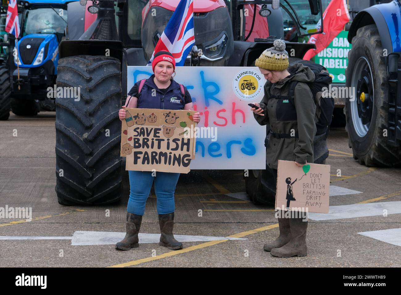 London farmers protest hi-res stock photography and images - Alamy