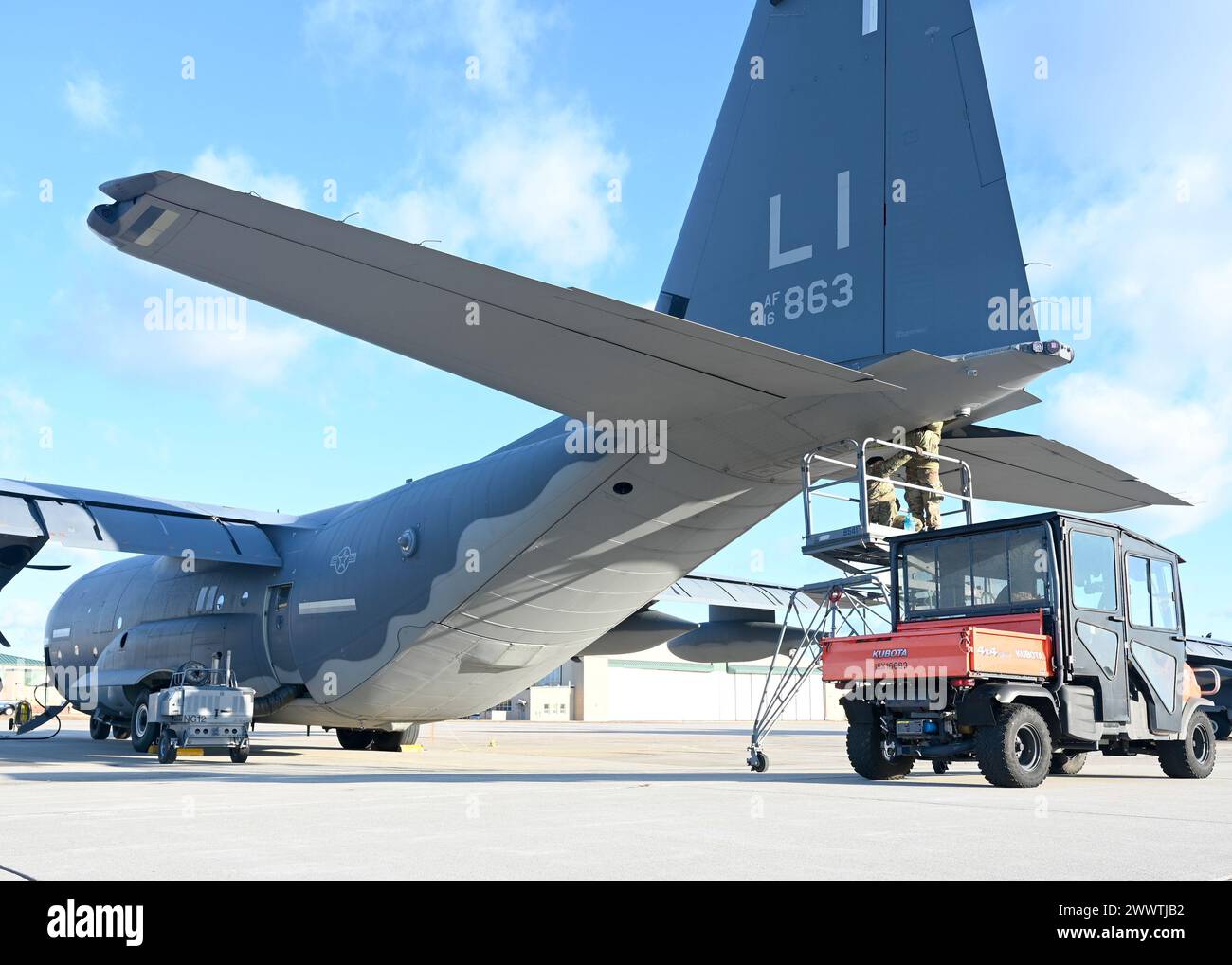 U.S. Air Force Airmen from the 106th Maintenance Group of the 106th ...