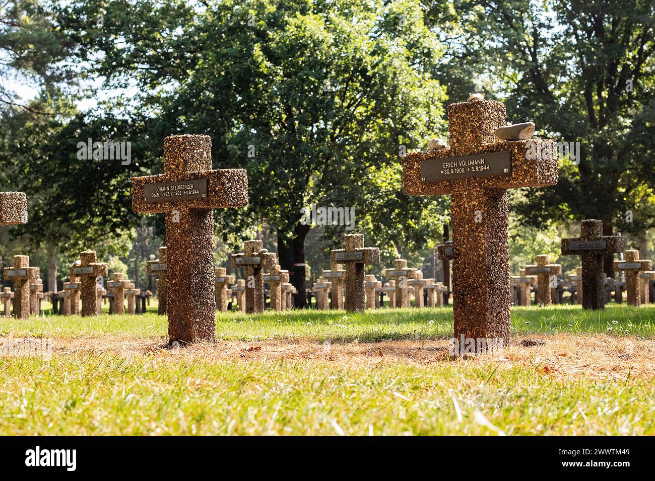 German soldier cemetery hi-res stock photography and images - Alamy