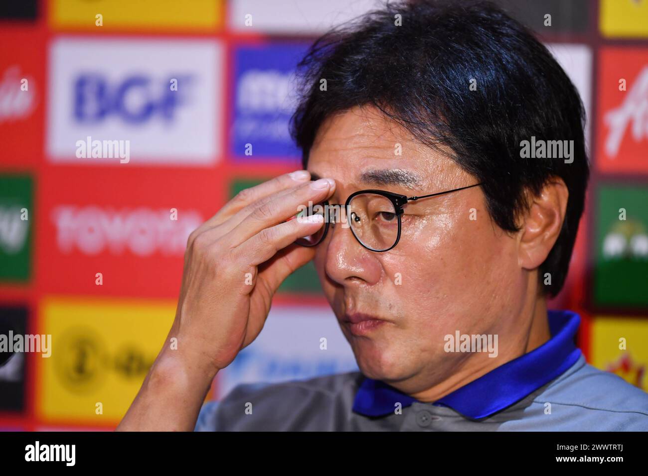 Bangkok, Thailand. 25th Mar, 2024. Hwang Sun-hong, caretaker manager of ...