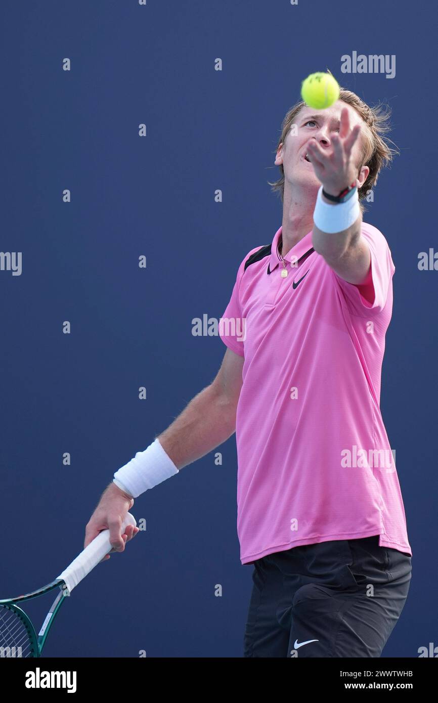 Miami, Florida, USA. 25th Mar, 2024. Sebastian Korda (USA) hits a serve against Hubert Hurkacz ...