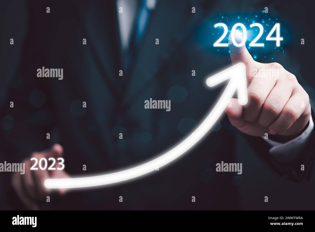 loading progress bar to 2024 Businessman tounching arrow investment and ...