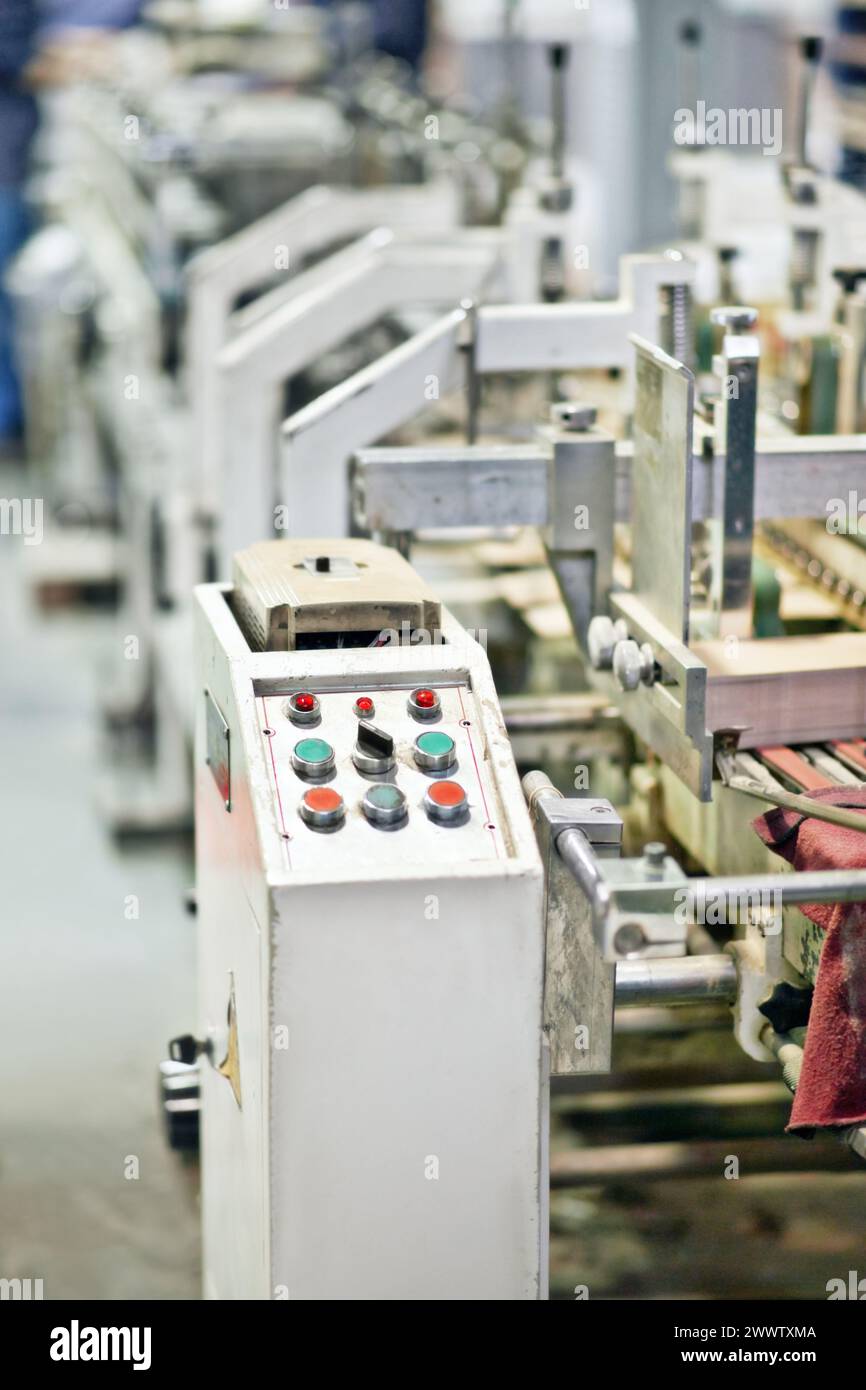 Click factory hi-res stock photography and images - Alamy