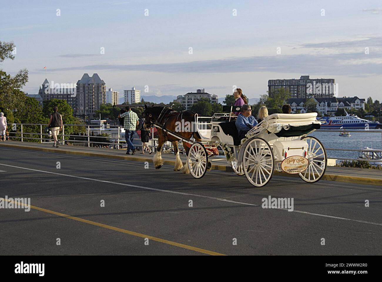 VICTORIA /BRITISH COLUMBIA / CANADA Daily life at Victoria city ...