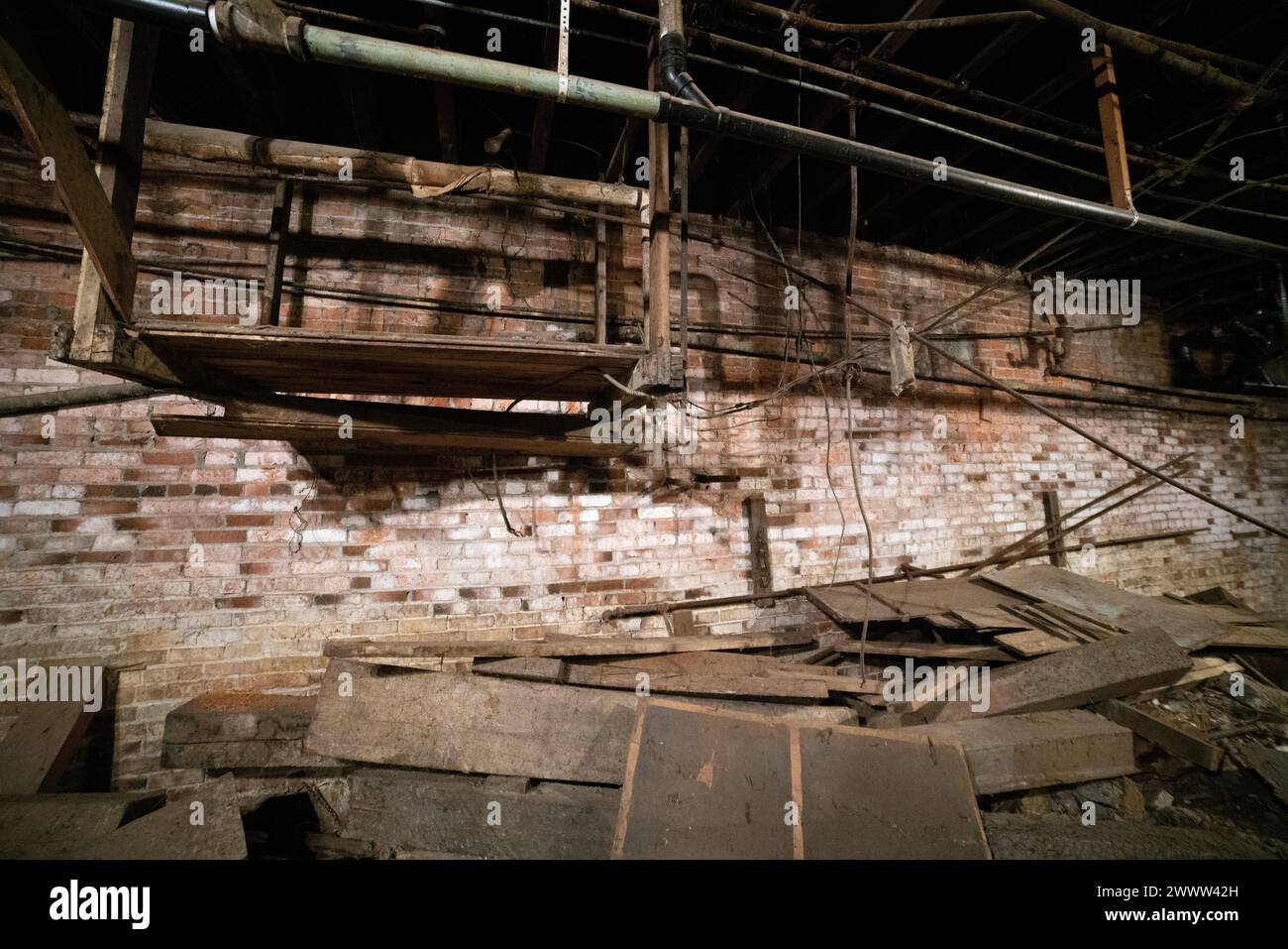The Seattle Underground, Network of underground passageways and ...