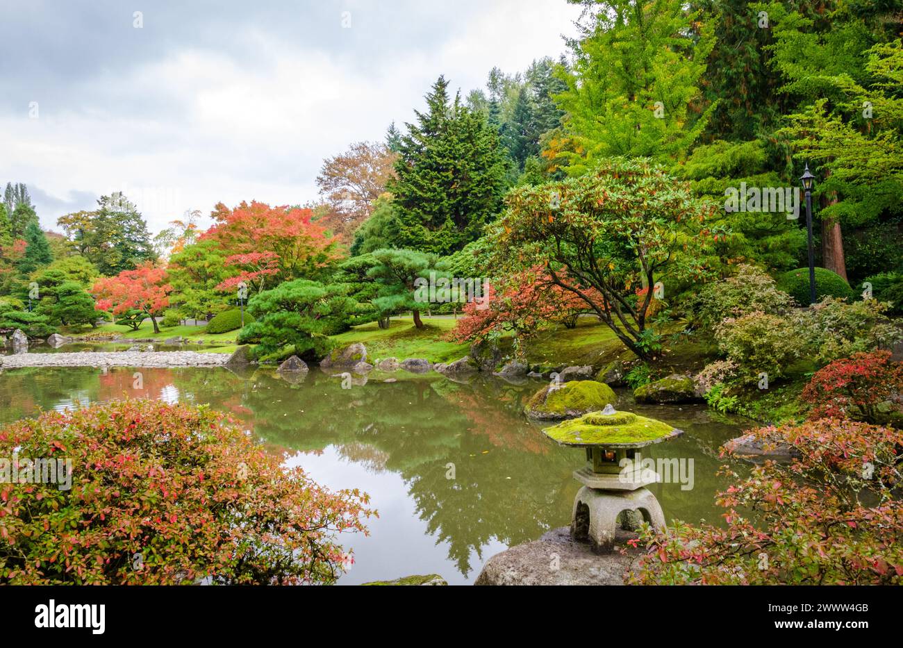The Washington Park Arboretum, Botanic Gardens in the City of Seattle ...