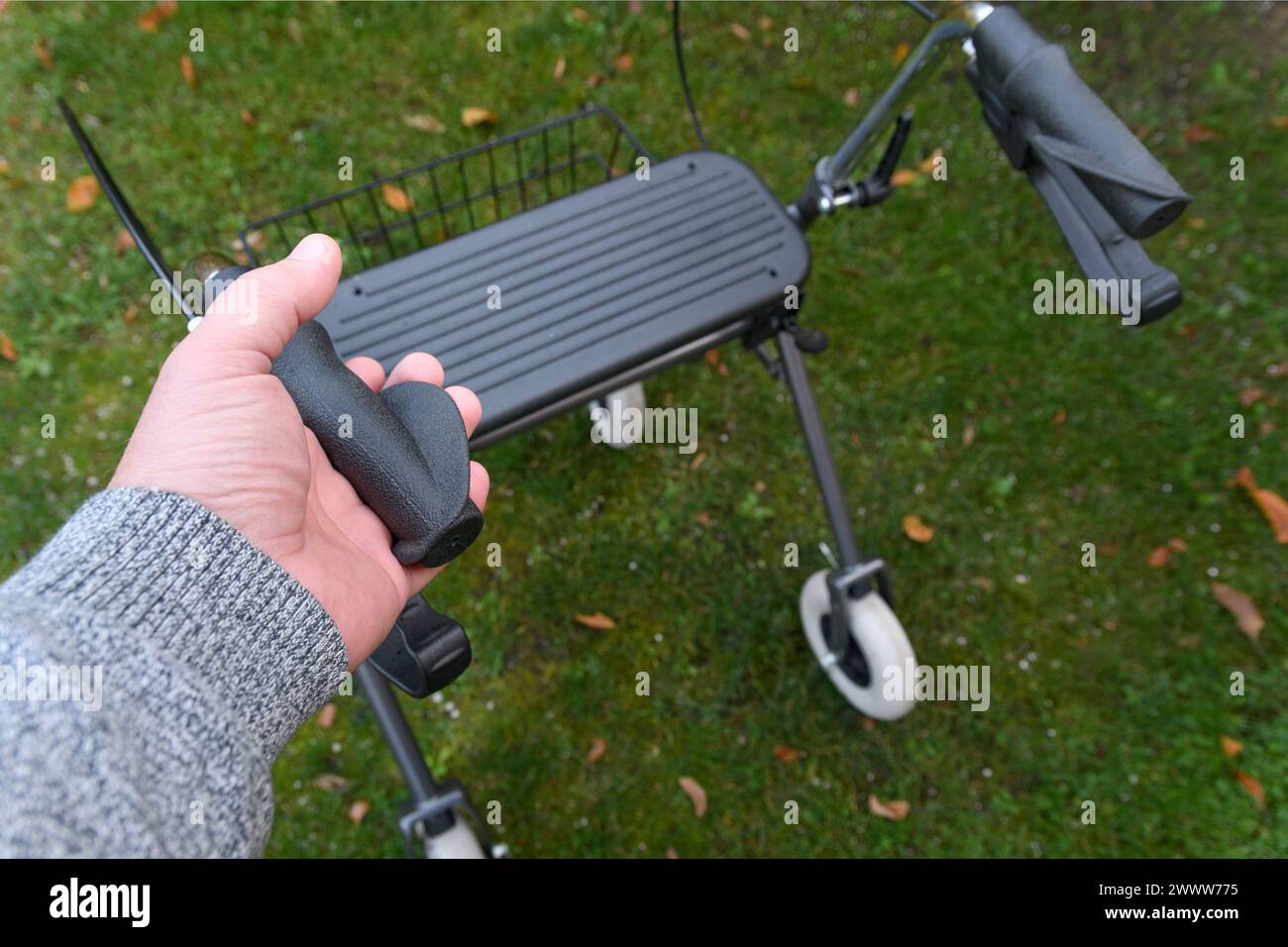 Rollator sport hi-res stock photography and images - Alamy