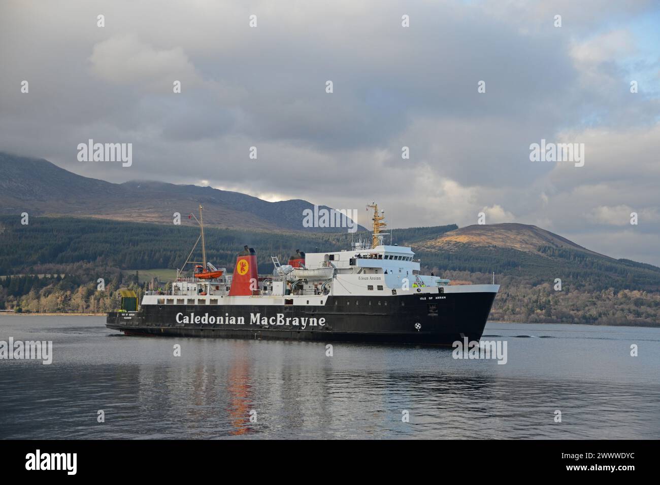 CALMAC ferry MV ISLE OF ARRAN approaching BRODICK, ISLE OF ARRAN, SCOTLAND Stock Photo - Alamy