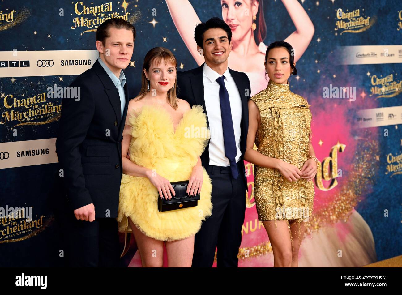 Max von der Groeben, Jella Haase, Mido Kotaini und Gizem Emre bei der ...