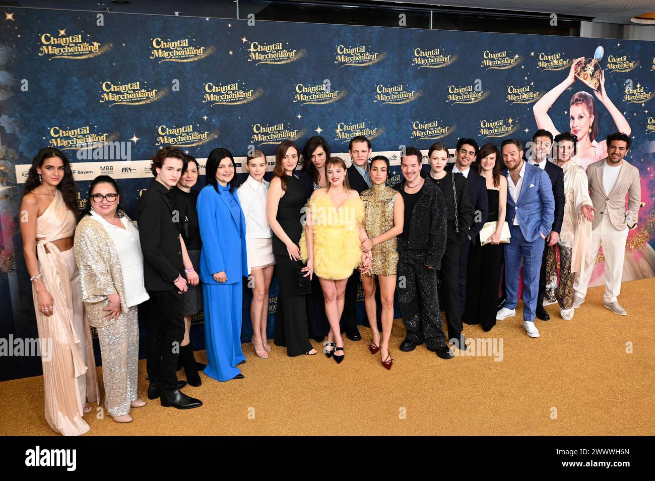 Juliana Stürmer, Maria Happel, Cooper Dillon, Jasmin Tabatabai, Milena ...