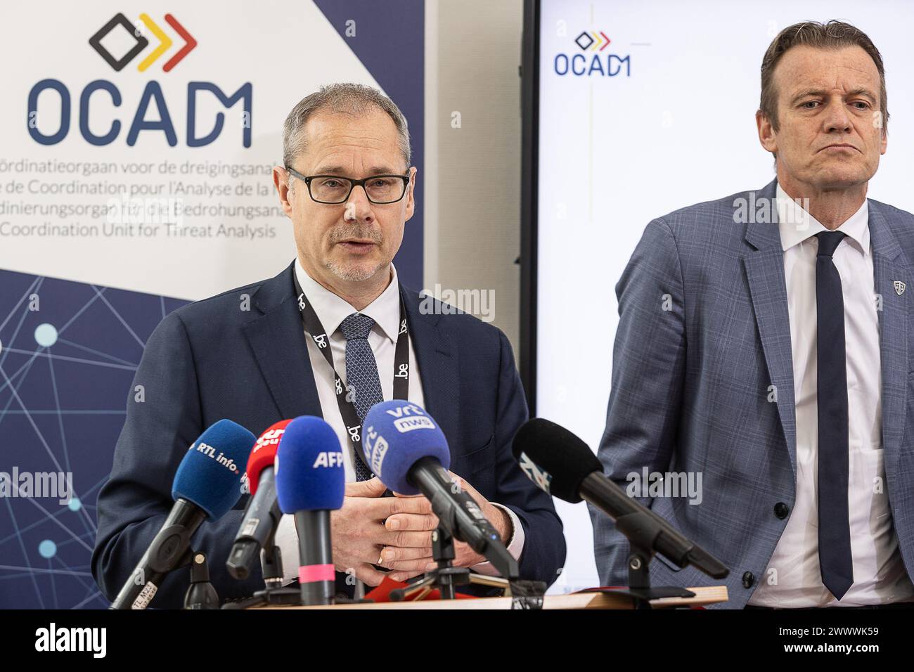 Analyse de la menace hi-res stock photography and images - Alamy