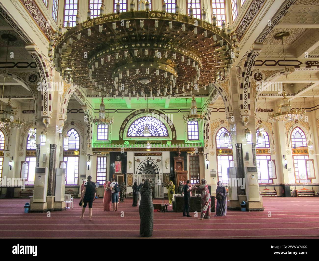 Al Mina Moschee, Hurghada, Ägypten Stock Photo - Alamy