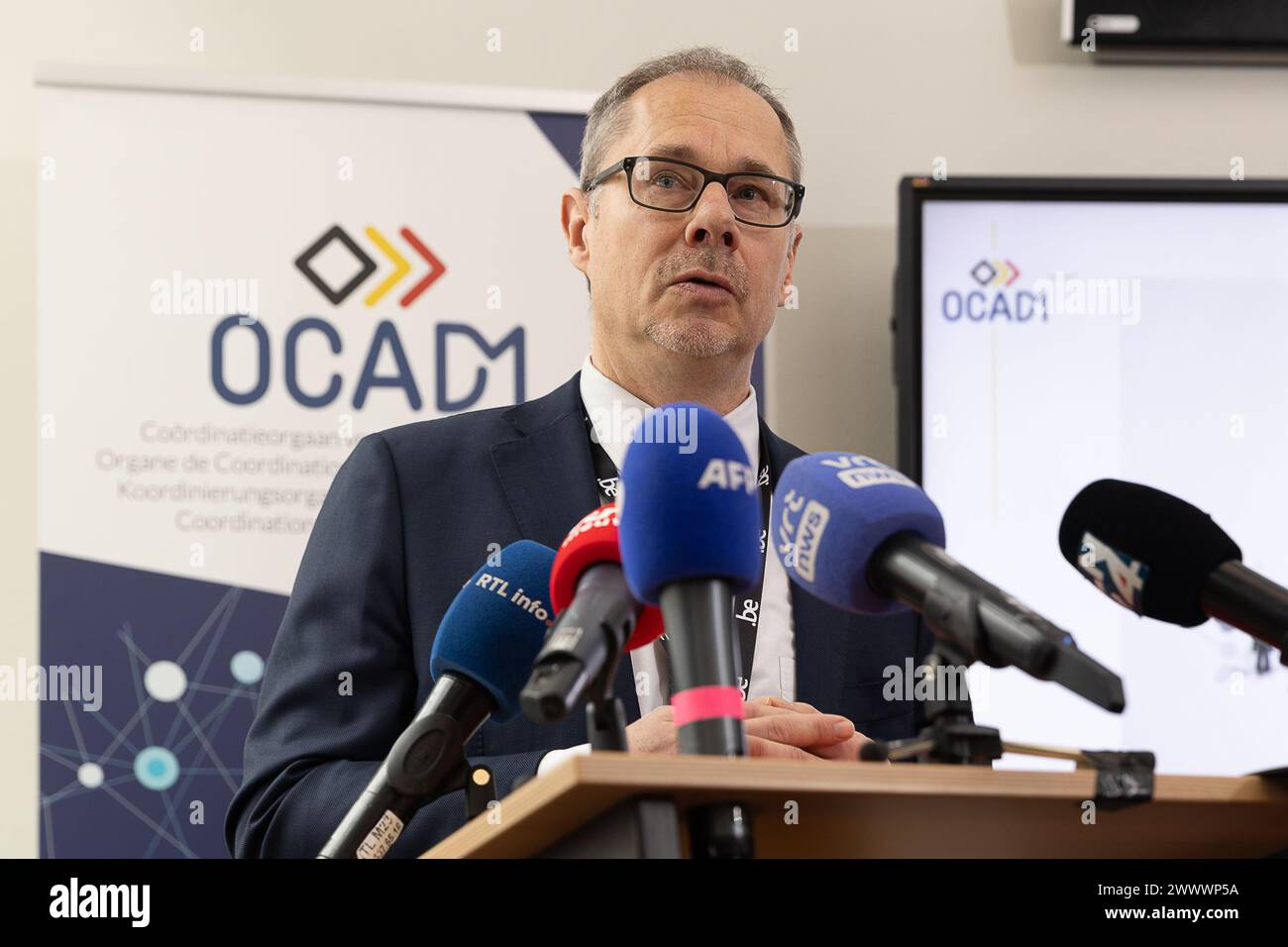 Analyse de la menace hi-res stock photography and images - Alamy