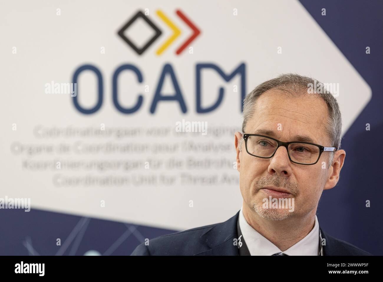 Analyse de la menace hi-res stock photography and images - Alamy