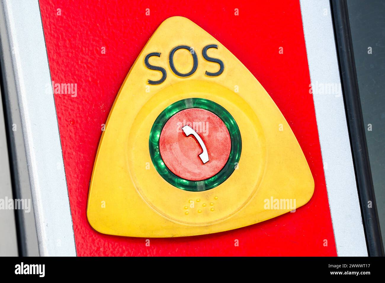 Hilfe bus hi-res stock photography and images - Alamy