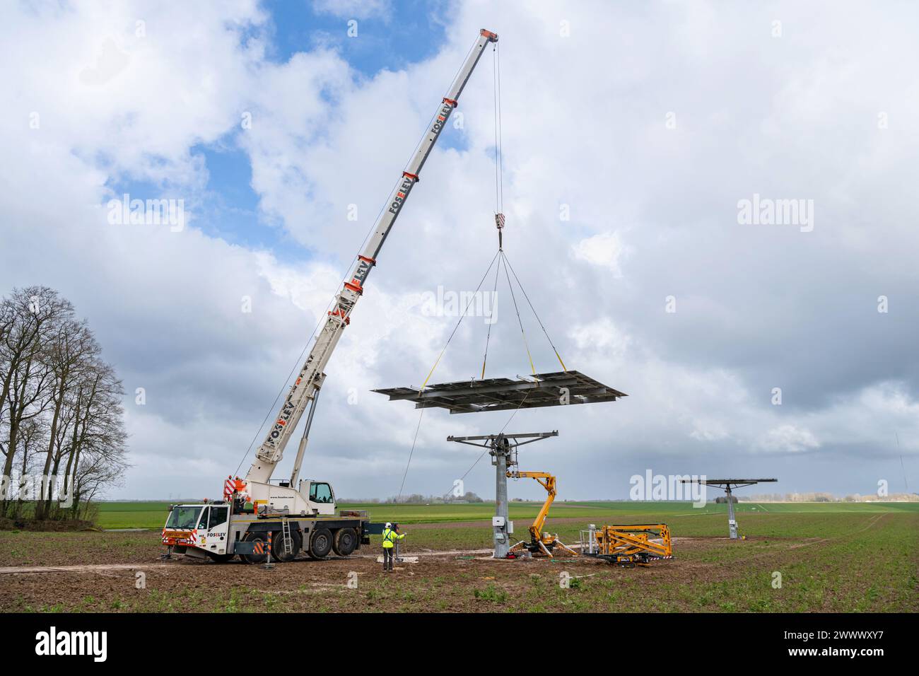 Grigneuseville (northern France): installation of solar trackers in a ...