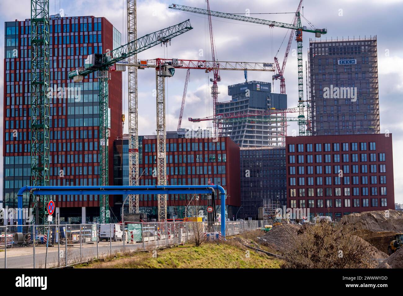 Construction sites in the east of Hafencity Hamburg, office building ...