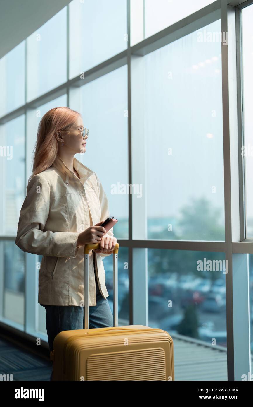 Immigration transport hi-res stock photography and images - Alamy