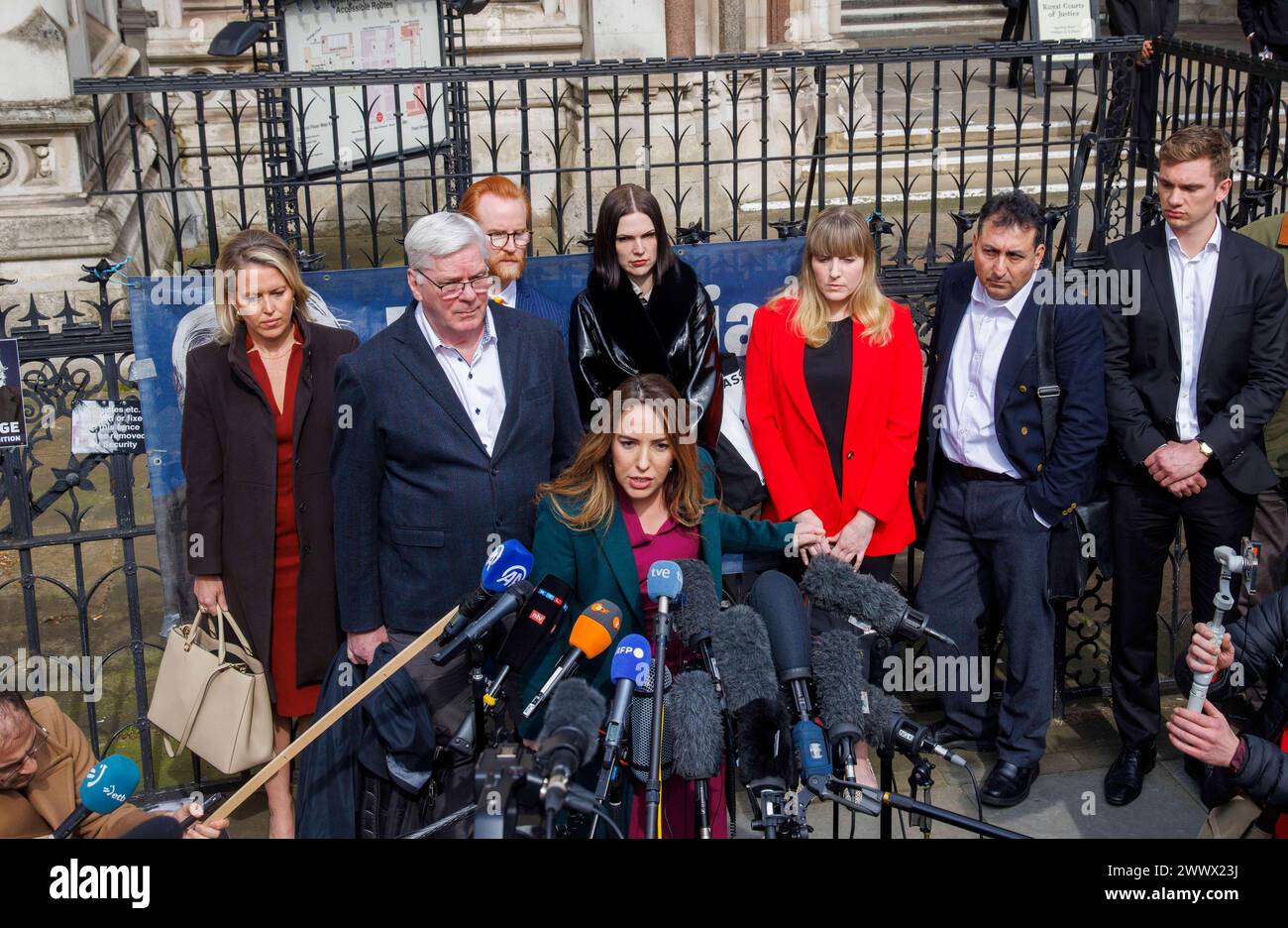 Julian assange 2024 leaves court hi-res stock photography and images ...