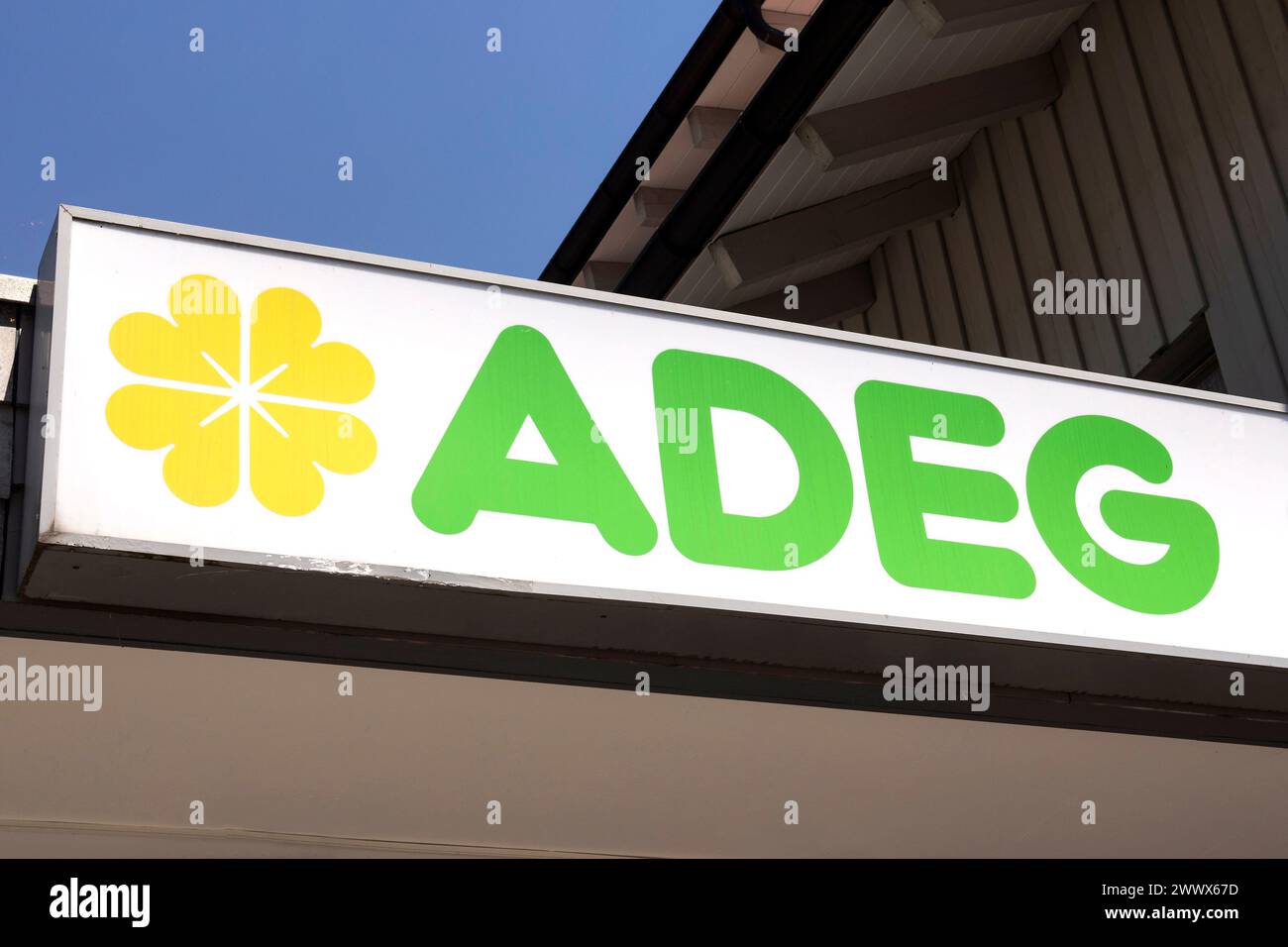 Adeglogo hi-res stock photography and images - Alamy