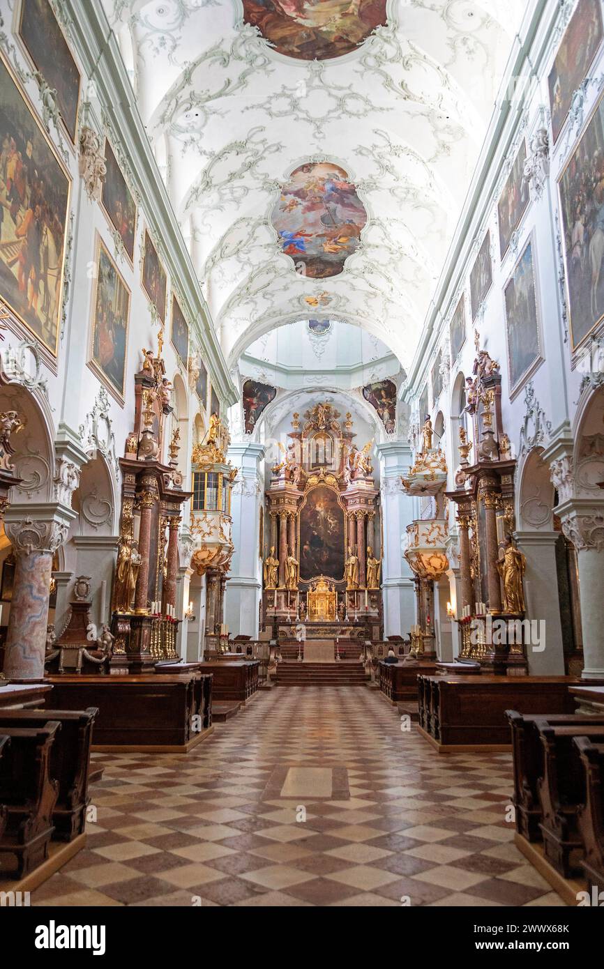 Stift st peter erzabtei salzburg hi-res stock photography and images ...