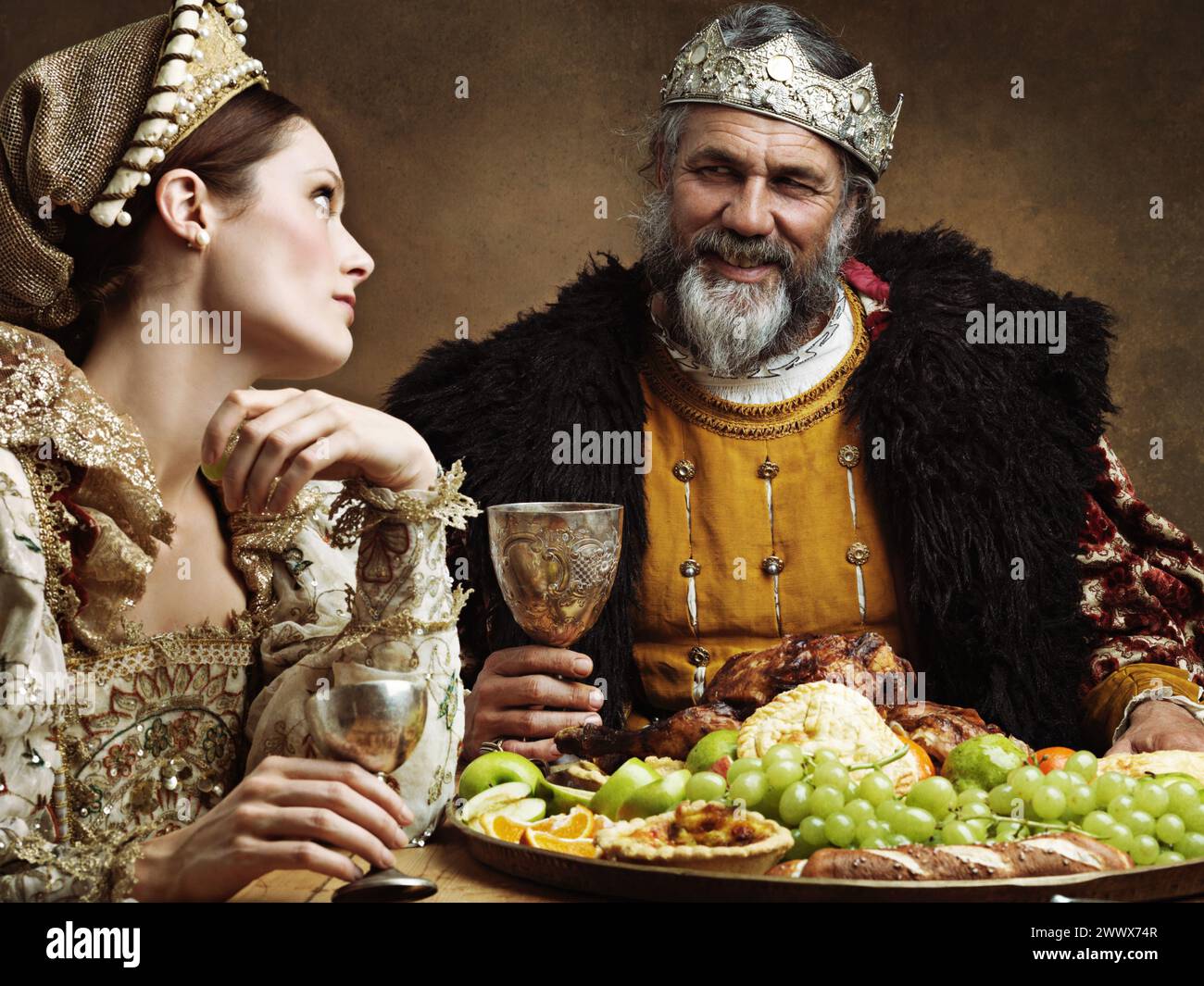 King buffet hi-res stock photography and images - Alamy