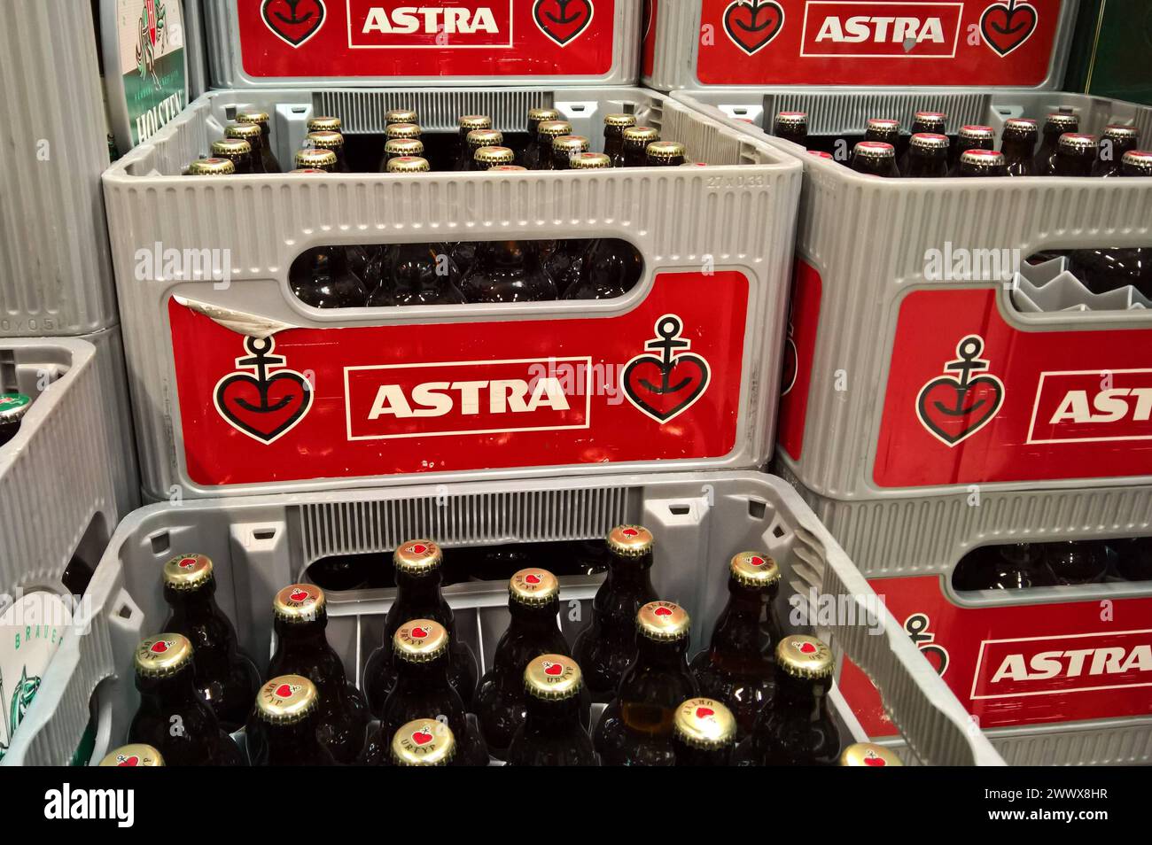 Astra brauerei hi-res stock photography and images - Alamy