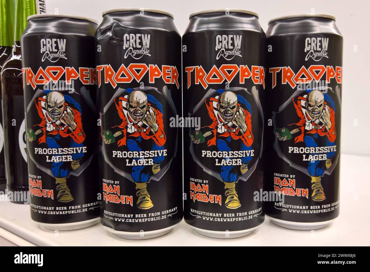 Crew Republic Bier, created by Iron Maiden. Getränk in der Dose. CREW ...