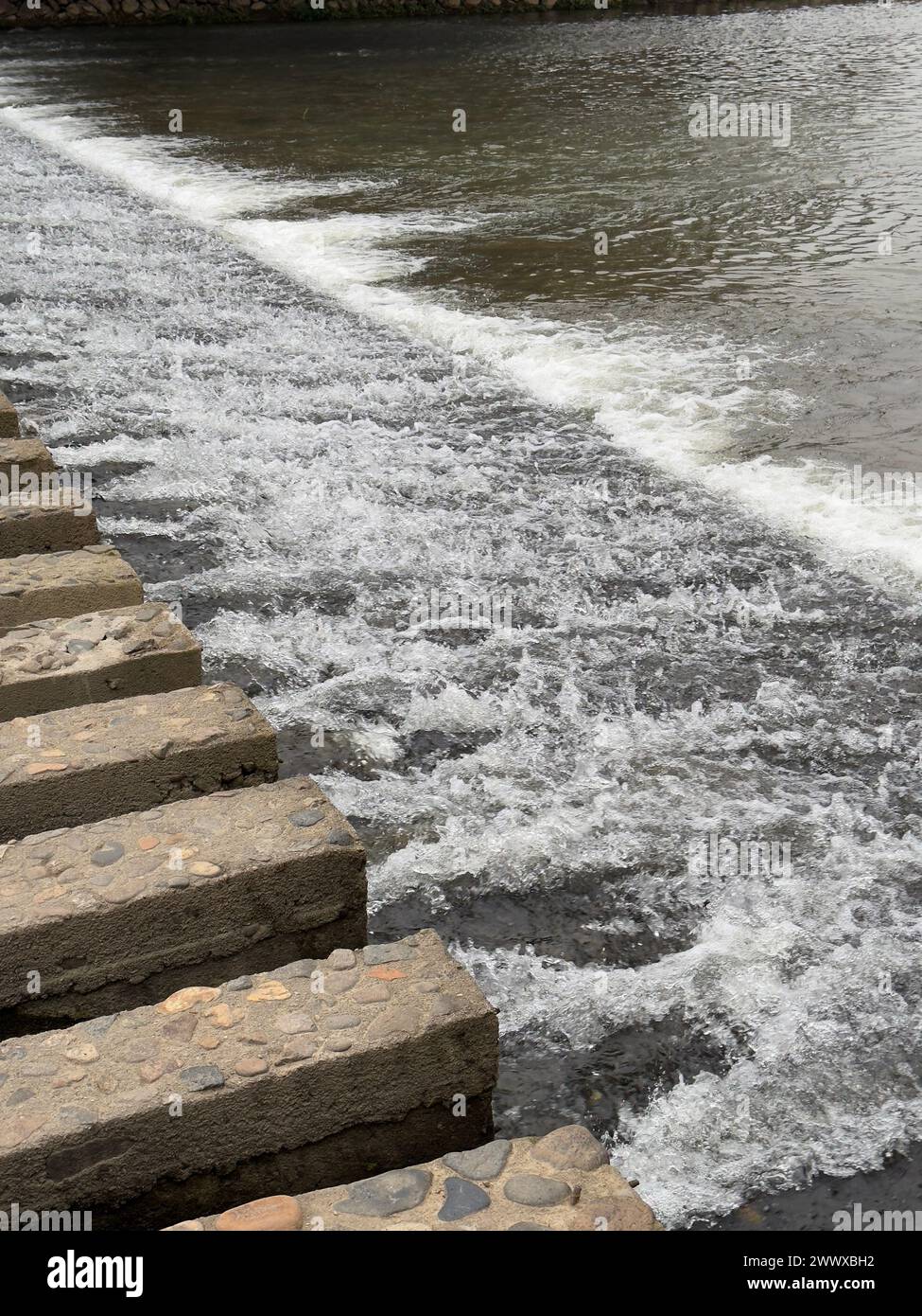 Steps into a lake hi-res stock photography and images - Alamy