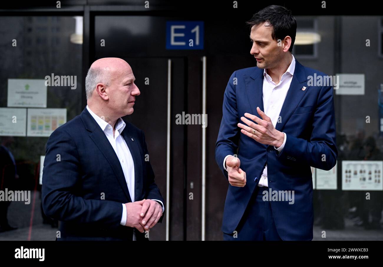 Berlin, Germany. 26th Mar, 2024. Martin Hikel (SPD, r), District Mayor ...