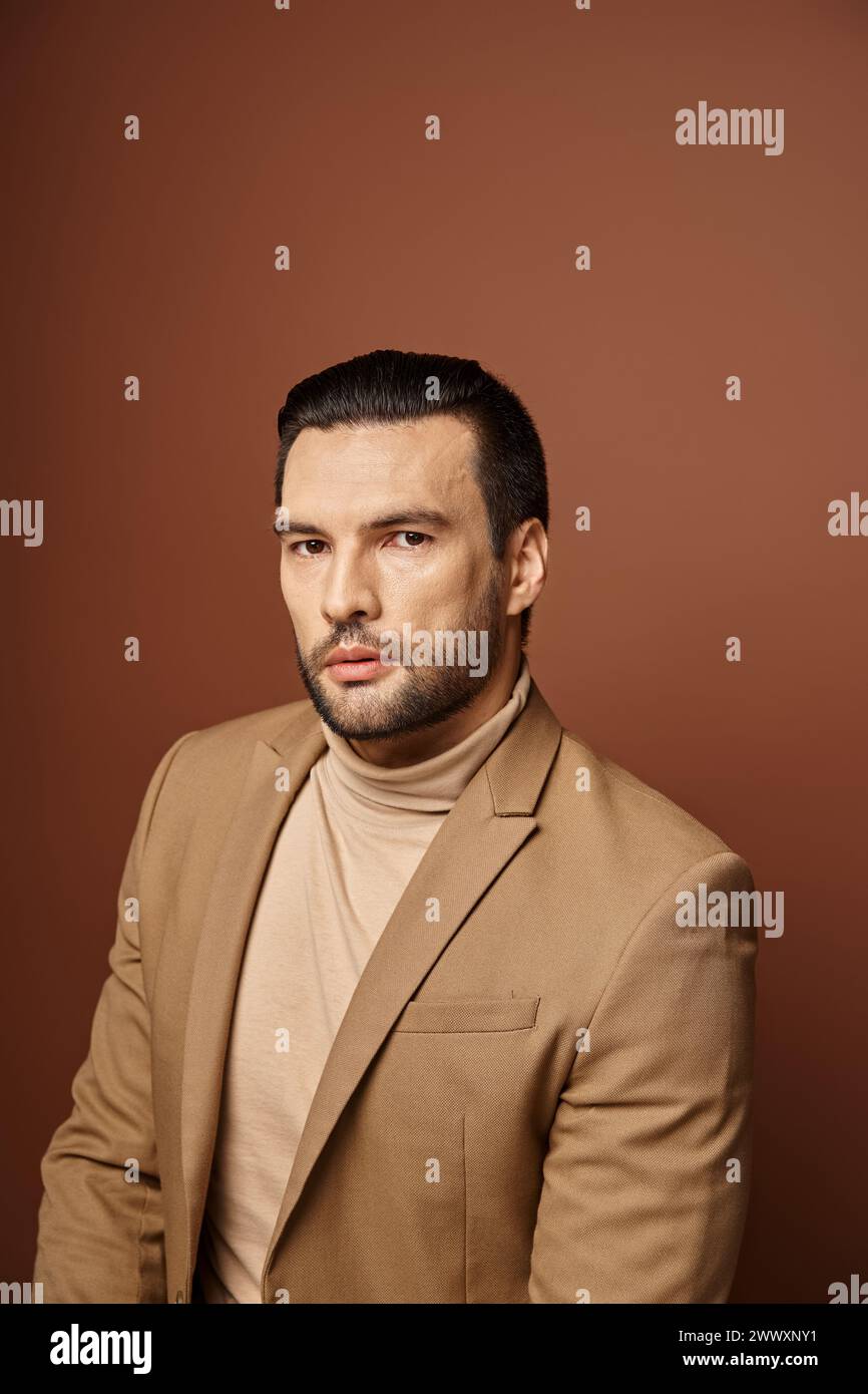 Suave looking man hi-res stock photography and images - Alamy